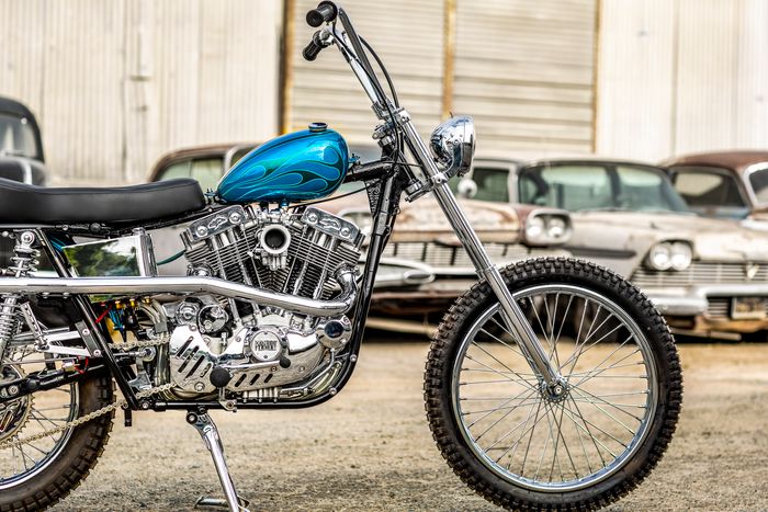 Motorcycles - Saddlemen Race